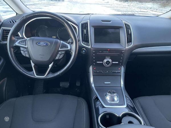 Melns Ford S-Max 2019 Panevēža, ar dzinēja tilpumu 2.00 L un nobraukumu 222 tūkst. km par 10250 €, foto 9 vietnē AUTOMOTO.COM.LV