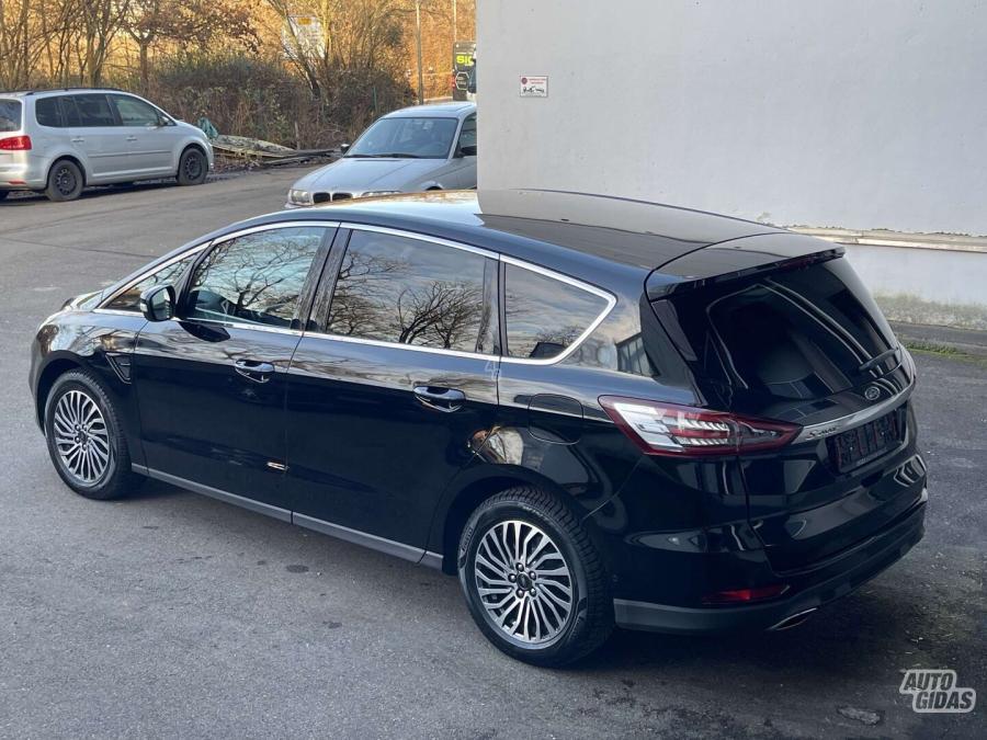 Melns Ford S-Max 2019 Kauņa, ar dzinēja tilpumu 2.00 L un nobraukumu 85 tūkst. km par 22894 €, foto 4 vietnē AUTOMOTO.COM.LV