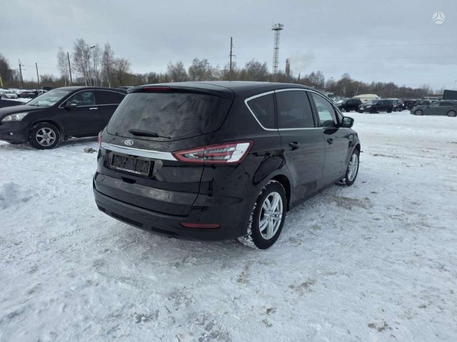 Melns Ford S-Max 2019 Marijampole, ar dzinēja tilpumu 1.50 L un nobraukumu 166 tūkst. km par 10990 €, foto 4 vietnē AUTOMOTO.COM.LV