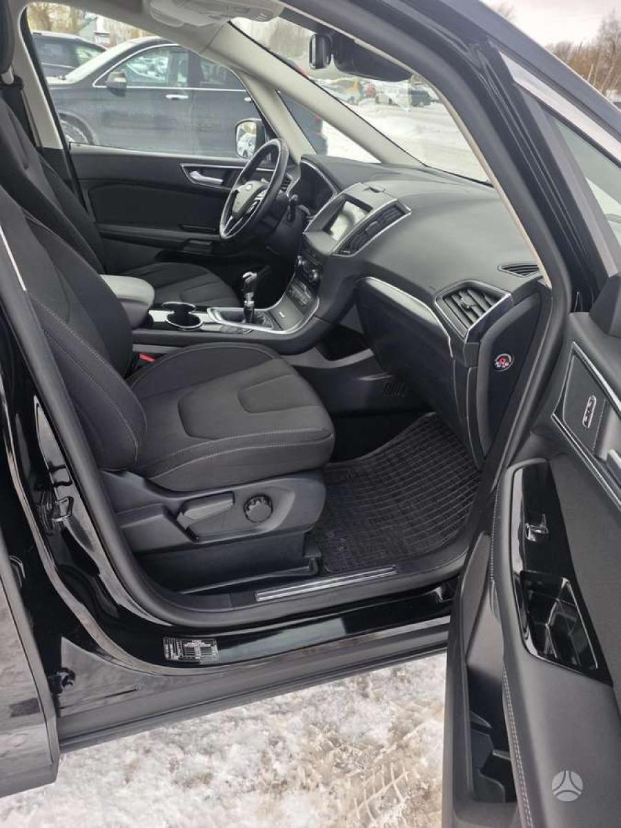 Melns Ford S-Max 2019 Marijampole, ar dzinēja tilpumu 1.50 L un nobraukumu 166 tūkst. km par 10990 €, foto 18 vietnē AUTOMOTO.COM.LV