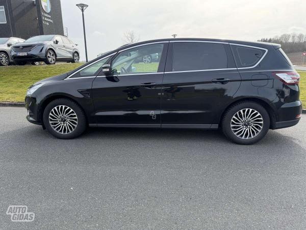 Melns Ford S-Max 2019 Panevēža, ar dzinēja tilpumu 2.00 L un nobraukumu 259 tūkst. km par 9750 €, foto 8 vietnē AUTOMOTO.COM.LV