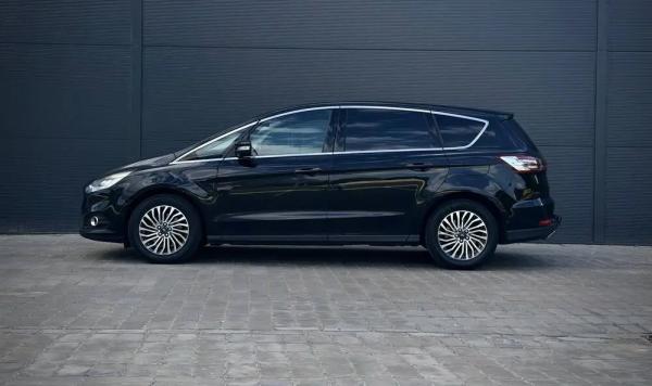 Melns Ford S-Max 2019 Rīga, ar dzinēja tilpumu 2.00 L un nobraukumu 169 tūkst. km par 13495 €, foto 2 vietnē AUTOMOTO.COM.LV