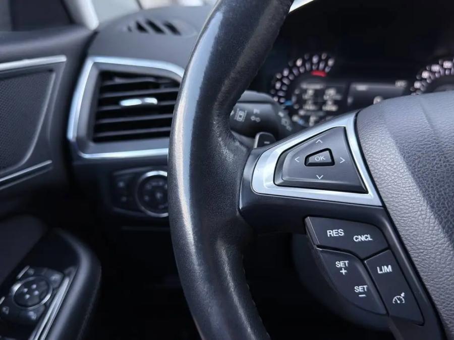 Black Ford S-Max 2019 in Riga, with an engine capacity of 2.00 L and mileage of 169 thousand km for 13495 €, photo 14 on AUTOMOTO.COM.LV