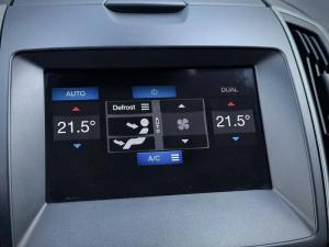 Black Ford S-Max 2019 in Riga, with an engine capacity of 2.00 L and mileage of 169 thousand km for 13495 €, photo 20 on AUTOMOTO.COM.LV