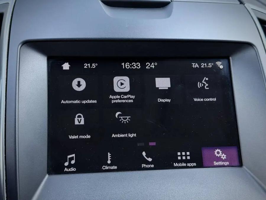 Black Ford S-Max 2019 in Riga, with an engine capacity of 2.00 L and mileage of 169 thousand km for 13495 €, photo 21 on AUTOMOTO.COM.LV