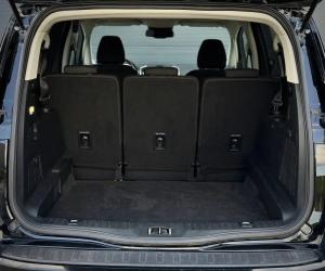 Black Ford S-Max 2019 in Riga, with an engine capacity of 2.00 L and mileage of 169 thousand km for 13495 €, photo 28 on AUTOMOTO.COM.LV