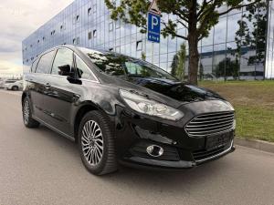 Black Ford S-Max 2019 in Panevezys, with an engine capacity of 2.00 L and mileage of 262 thousand km for 10000 €, photo  on AUTOMOTO.COM.LV