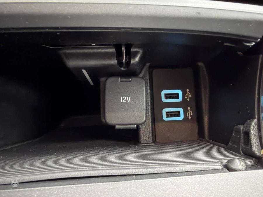 Black Ford S-Max 2019 in Panevezys, with an engine capacity of 2.00 L and mileage of 262 thousand km for 10000 €, photo 33 on AUTOMOTO.COM.LV