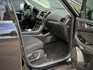 Melns Ford S-Max 2019 Rīga, ar dzinēja tilpumu 2.00 L un nobraukumu 169 tūkst. km par 13395 €, foto 24 vietnē AUTOMOTO.COM.LV