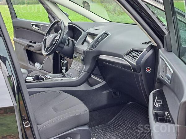 Melns Ford S-Max 2020 Talsi, ar dzinēja tilpumu 2.00 L un nobraukumu 138 tūkst. km par 14990 €, foto 10 vietnē AUTOMOTO.COM.LV