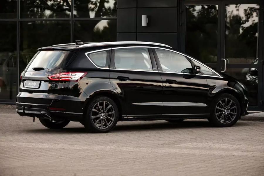 Melns Ford S-Max 2020 Jelgava, ar dzinēja tilpumu 2.00 L un nobraukumu 237 tūkst. km par 13200 €, foto 11 vietnē AUTOMOTO.COM.LV