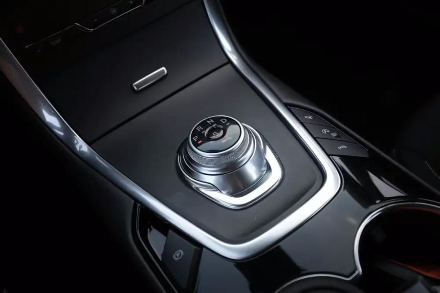 Melns Ford S-Max 2020 Jelgava, ar dzinēja tilpumu 2.00 L un nobraukumu 237 tūkst. km par 13200 €, foto 35 vietnē AUTOMOTO.COM.LV