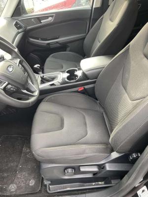Black Ford S-Max 2020 in Panevezys, with an engine capacity of 2.00 L and mileage of 265 thousand km for 6450 €, photo 9 on AUTOMOTO.COM.LV