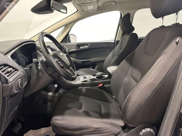 Melns Ford S-Max 2021 Kauņa, ar dzinēja tilpumu 2.00 L un nobraukumu 100 tūkst. km par 25439 €, foto 5 vietnē AUTOMOTO.COM.LV