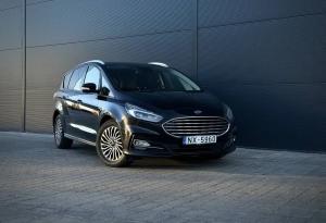 Melns Ford S-Max 2021 Rīga, ar dzinēja tilpumu 2.00 L un nobraukumu 192 tūkst. km par 14195 €, foto 5 vietnē AUTOMOTO.COM.LV