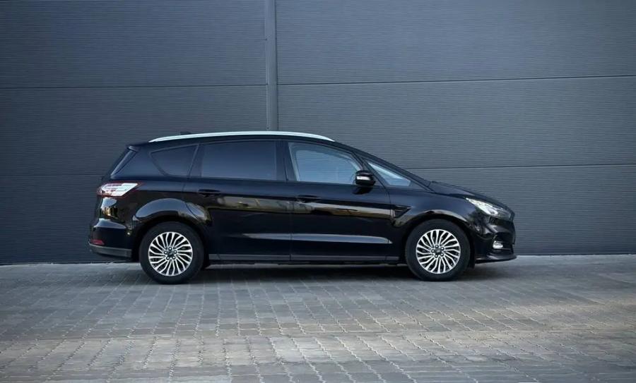 Melns Ford S-Max 2021 Rīga, ar dzinēja tilpumu 2.00 L un nobraukumu 192 tūkst. km par 14195 €, foto 6 vietnē AUTOMOTO.COM.LV