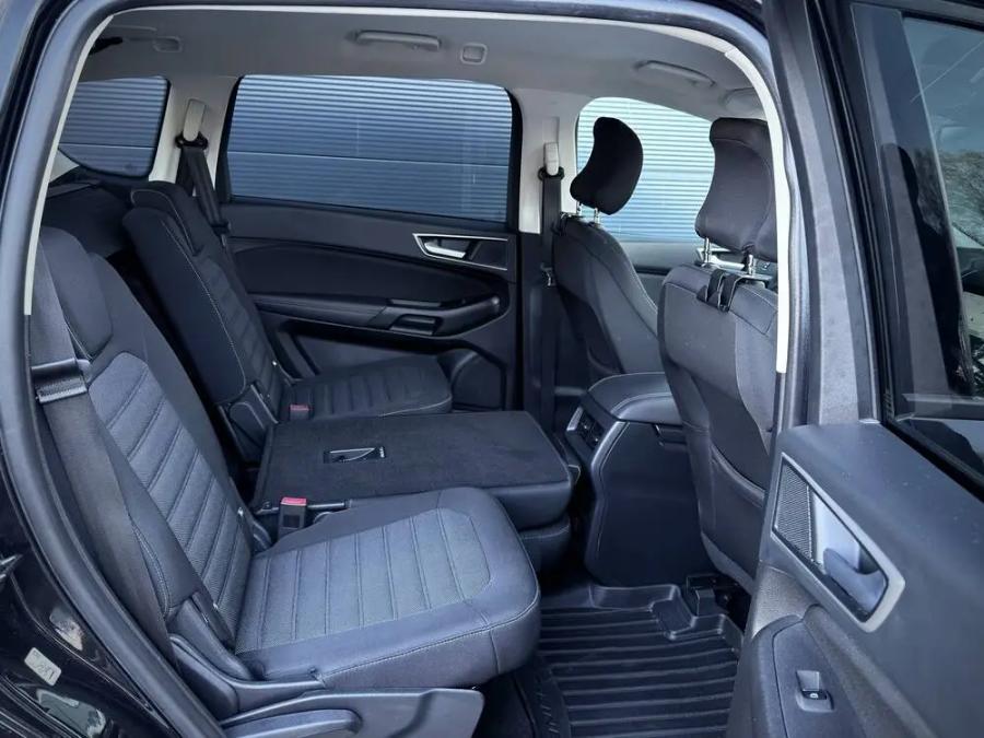Melns Ford S-Max 2021 Rīga, ar dzinēja tilpumu 2.00 L un nobraukumu 192 tūkst. km par 14195 €, foto 24 vietnē AUTOMOTO.COM.LV