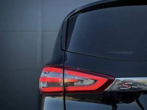 Melns Ford S-Max 2021 Rīga, ar dzinēja tilpumu 2.00 L un nobraukumu 192 tūkst. km par 14195 €, foto 27 vietnē AUTOMOTO.COM.LV