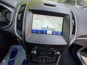 Black Ford S-Max 2021 in Siauliai, with an engine capacity of 2.00 L and mileage of 240 thousand km for 9990 €, photo 22 on AUTOMOTO.COM.LV