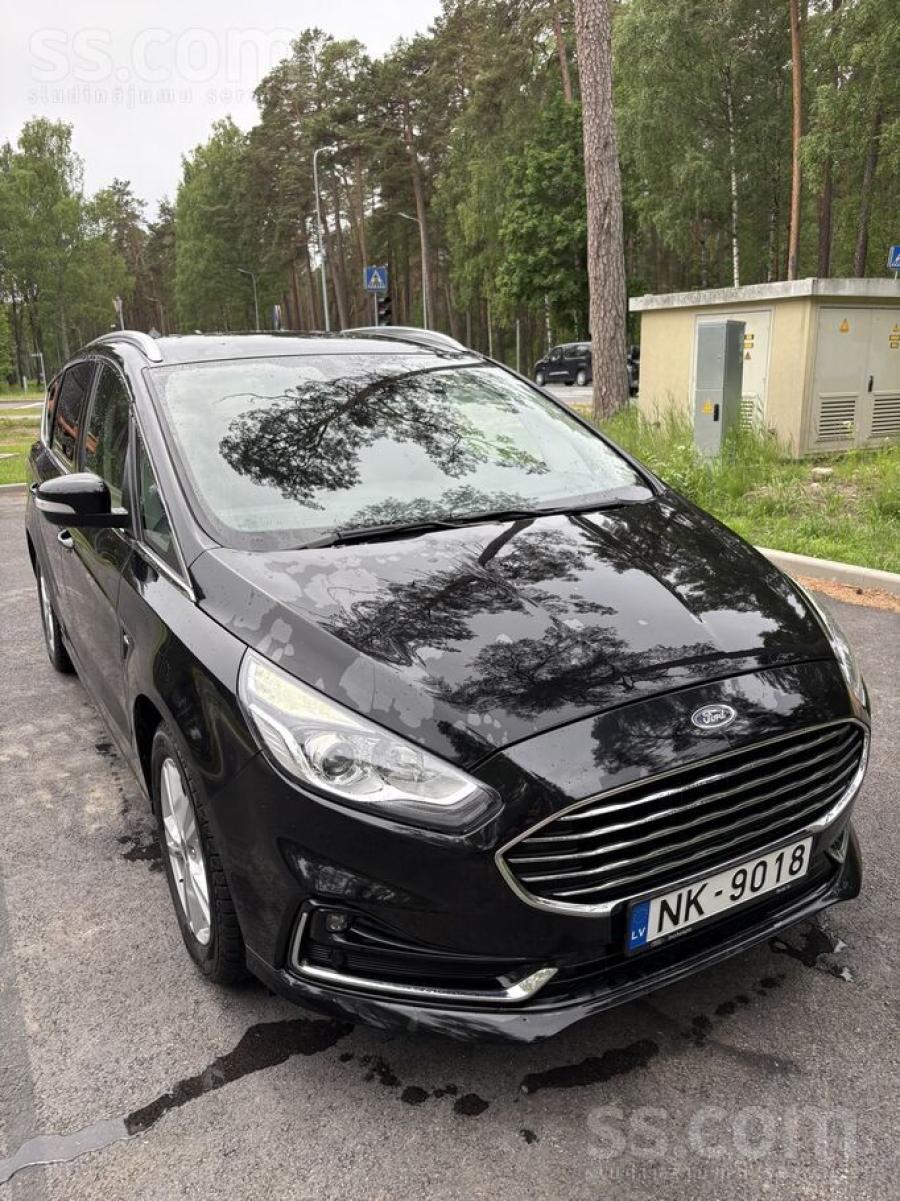 Black Ford S-Max 2023 in Riga, with an engine capacity of 2.00 L and mileage of 73 thousand km for 18750 €, photo 12 on AUTOMOTO.COM.LV