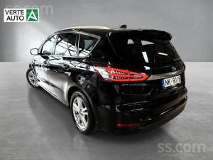 Black Ford S-Max 2023 in Riga, with an engine capacity of 2.00 L and mileage of 73 thousand km for 19990 €, photo 7 on AUTOMOTO.COM.LV