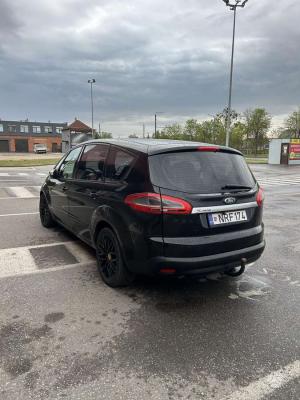 Melns Ford S-Max 2011 Kauņa, ar dzinēja tilpumu 0.00 L un nobraukumu 240 tūkst. km par 4200 €, foto 4 vietnē AUTOMOTO.COM.LV