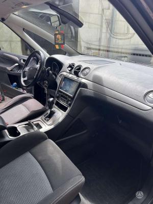 Melns Ford S-Max 2011 Kauņa, ar dzinēja tilpumu 0.00 L un nobraukumu 240 tūkst. km par 4200 €, foto 10 vietnē AUTOMOTO.COM.LV