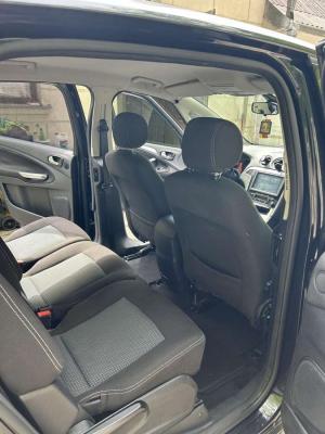 Melns Ford S-Max 2011 Kauņa, ar dzinēja tilpumu 0.00 L un nobraukumu 240 tūkst. km par 4200 €, foto 11 vietnē AUTOMOTO.COM.LV