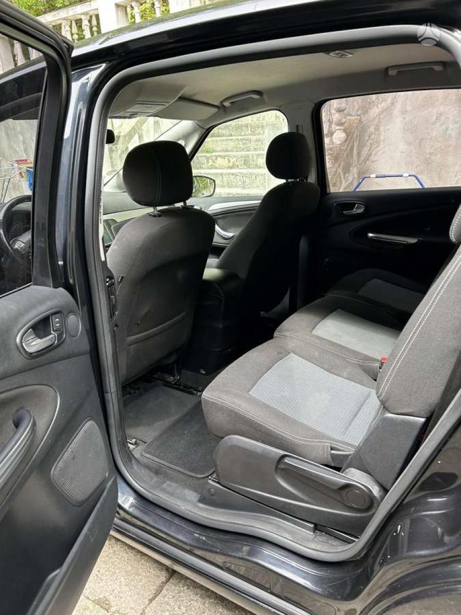 Melns Ford S-Max 2011 Kauņa, ar dzinēja tilpumu 0.00 L un nobraukumu 240 tūkst. km par 4200 €, foto 14 vietnē AUTOMOTO.COM.LV