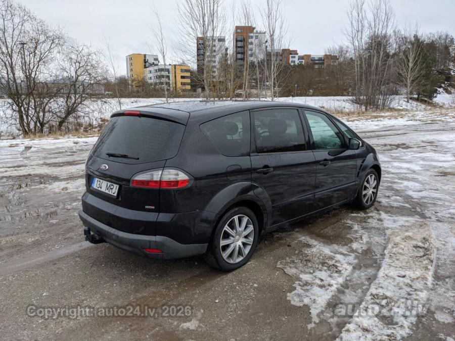 Melns Ford S-Max 2006 Tallina, ar dzinēja tilpumu 2.00 L un nobraukumu 330 tūkst. km par 2400 €, foto 5 vietnē AUTOMOTO.COM.LV