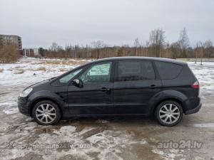 Melns Ford S-Max 2006 Tallina, ar dzinēja tilpumu 2.00 L un nobraukumu 330 tūkst. km par 2400 €, foto 8 vietnē AUTOMOTO.COM.LV