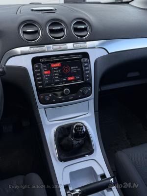 Melns Ford S-Max 2007 Tartu, ar dzinēja tilpumu 2.00 L un nobraukumu 257 tūkst. km par 3500 €, foto 11 vietnē AUTOMOTO.COM.LV