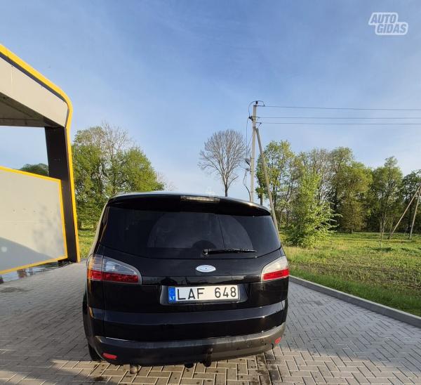 Melns Ford S-Max 2008 Kauņa, ar dzinēja tilpumu 2.00 L un nobraukumu 378 tūkst. km par 3300 €, foto 5 vietnē AUTOMOTO.COM.LV