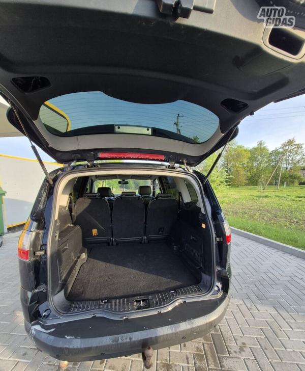 Melns Ford S-Max 2008 Kauņa, ar dzinēja tilpumu 2.00 L un nobraukumu 378 tūkst. km par 3300 €, foto 6 vietnē AUTOMOTO.COM.LV