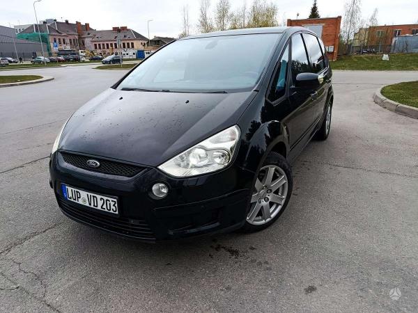 Melns Ford S-Max 2009 Šauļi, ar dzinēja tilpumu 2.00 L un nobraukumu 258 tūkst. km par 3650 €, foto 1 vietnē AUTOMOTO.COM.LV