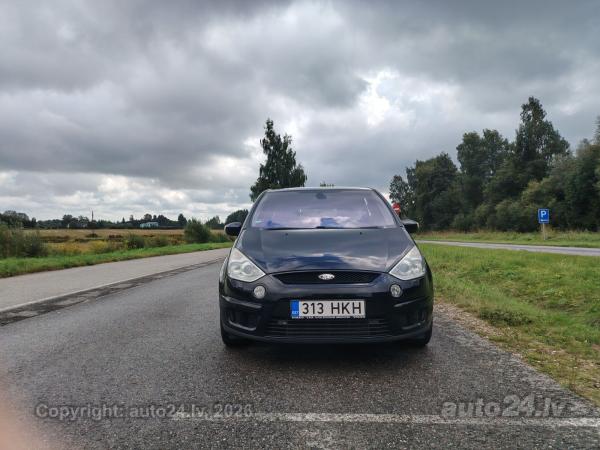 Melns Ford S-Max 2009 Tartu, ar dzinēja tilpumu 2.00 L un nobraukumu 219 tūkst. km par 3700 €, foto 3 vietnē AUTOMOTO.COM.LV