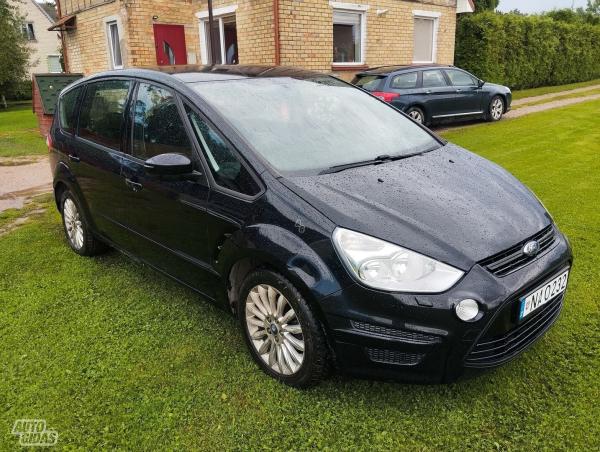 Black Ford S-Max 2010 in Siauliai, with an engine capacity of 2.00 L and mileage of 249 thousand km for 2300 €, photo 1 on AUTOMOTO.COM.LV