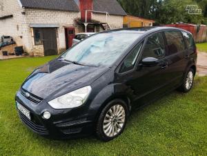 Black Ford S-Max 2010 in Siauliai, with an engine capacity of 2.00 L and mileage of 249 thousand km for 2300 €, photo 2 on AUTOMOTO.COM.LV
