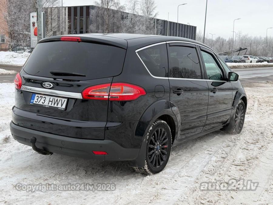Black Ford S-Max 2010 in Tallinn, with an engine capacity of 2.00 L and mileage of 303 thousand km for 5000 €, photo 3 on AUTOMOTO.COM.LV