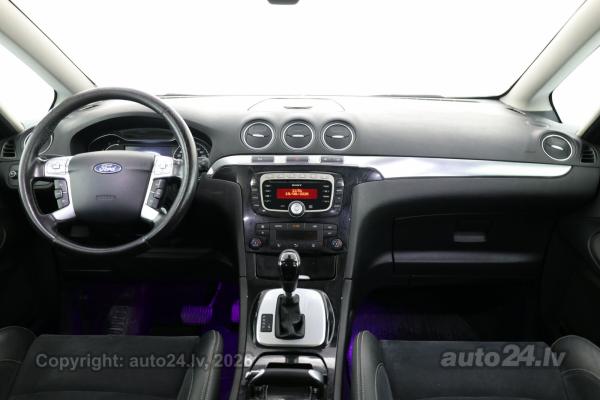 Melns Ford S-Max 2010 Tallina, ar dzinēja tilpumu 2.00 L un nobraukumu 499 tūkst. km par 1199 €, foto 5 vietnē AUTOMOTO.COM.LV