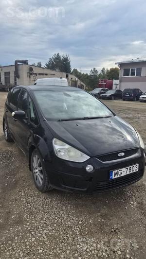 Black Ford S-Max 2010 in Rezekne, with an engine capacity of 2.00 L and mileage of 356 thousand km for 1600 €, photo 10 on AUTOMOTO.COM.LV