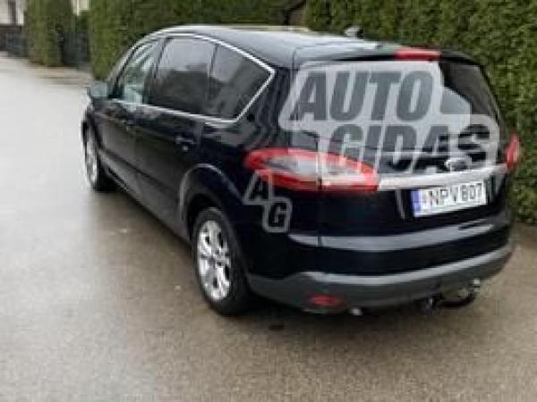 Melns Ford S-Max 2011 Kauņa, ar dzinēja tilpumu 2.00 L un nobraukumu 354 tūkst. km par 4500 €, foto 5 vietnē AUTOMOTO.COM.LV