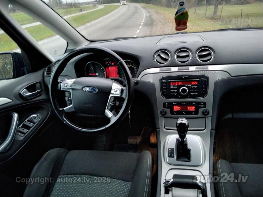 Melns Ford S-Max 2011 Tallina, ar dzinēja tilpumu 2.00 L un nobraukumu 289 tūkst. km par 4390 €, foto 8 vietnē AUTOMOTO.COM.LV