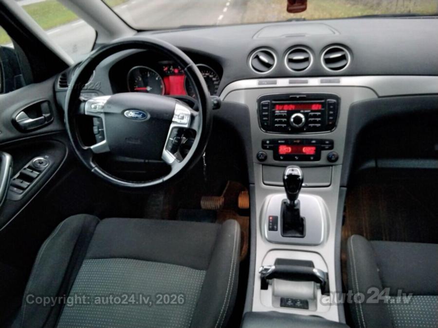 Melns Ford S-Max 2011 Tartu, ar dzinēja tilpumu 2.00 L un nobraukumu 289 tūkst. km par 4380 €, foto 7 vietnē AUTOMOTO.COM.LV