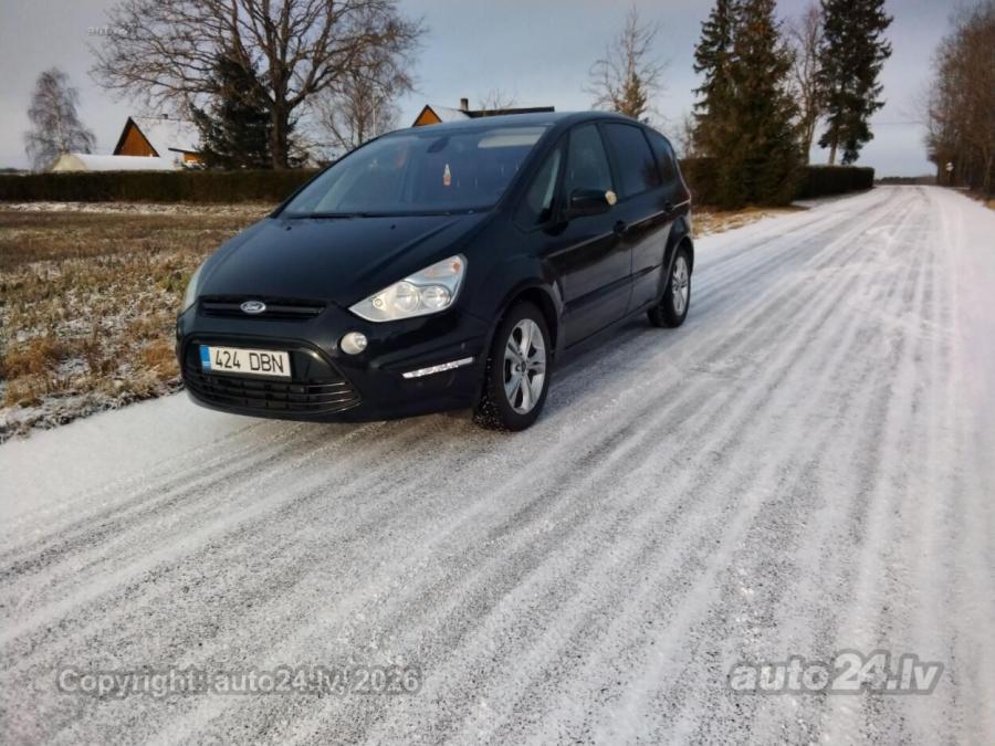 Black Ford S-Max 2011 in Tartu, with an engine capacity of 2.00 L and mileage of 289 thousand km for 4390 €, photo 6 on AUTOMOTO.COM.LV
