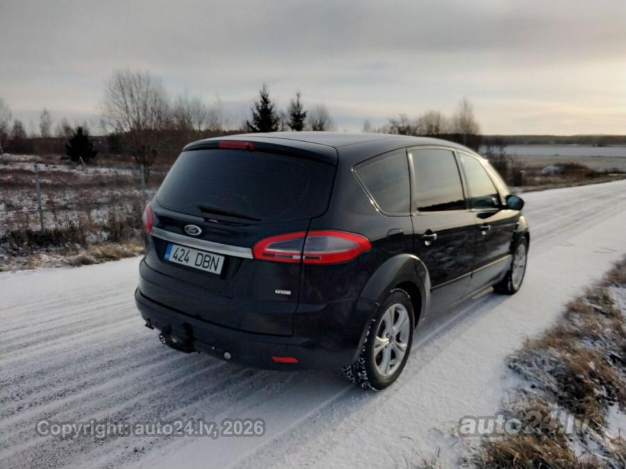 Black Ford S-Max 2011 in Tallinn, with an engine capacity of 2.00 L and mileage of 290 thousand km for 4380 €, photo 5 on AUTOMOTO.COM.LV