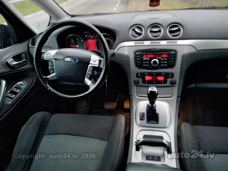 Melns Ford S-Max 2011 Tallina, ar dzinēja tilpumu 2.00 L un nobraukumu 290 tūkst. km par 4380 €, foto 9 vietnē AUTOMOTO.COM.LV