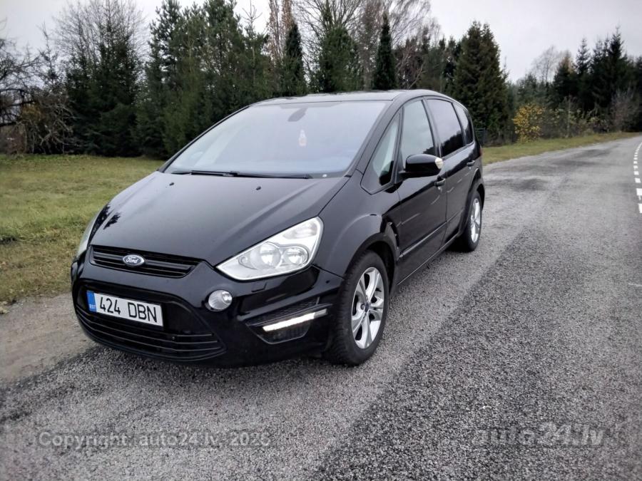 Black Ford S-Max 2011 in Tallinn, with an engine capacity of 2.00 L and mileage of 294 thousand km for 3800 €, photo 1 on AUTOMOTO.COM.LV