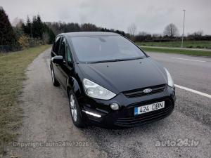 Black Ford S-Max 2011 in Tallinn, with an engine capacity of 2.00 L and mileage of 294 thousand km for 3800 €, photo 6 on AUTOMOTO.COM.LV