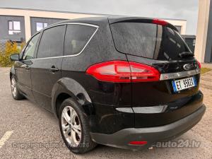 Black Ford S-Max 2011 in Tallinn, with an engine capacity of 2.00 L and mileage of 277 thousand km for 4099 €, photo 20 on AUTOMOTO.COM.LV